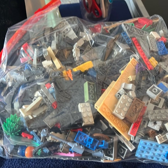 Lego | Toys | Huge Lot Miscellaneous Legos 4 Pounds | Poshmark